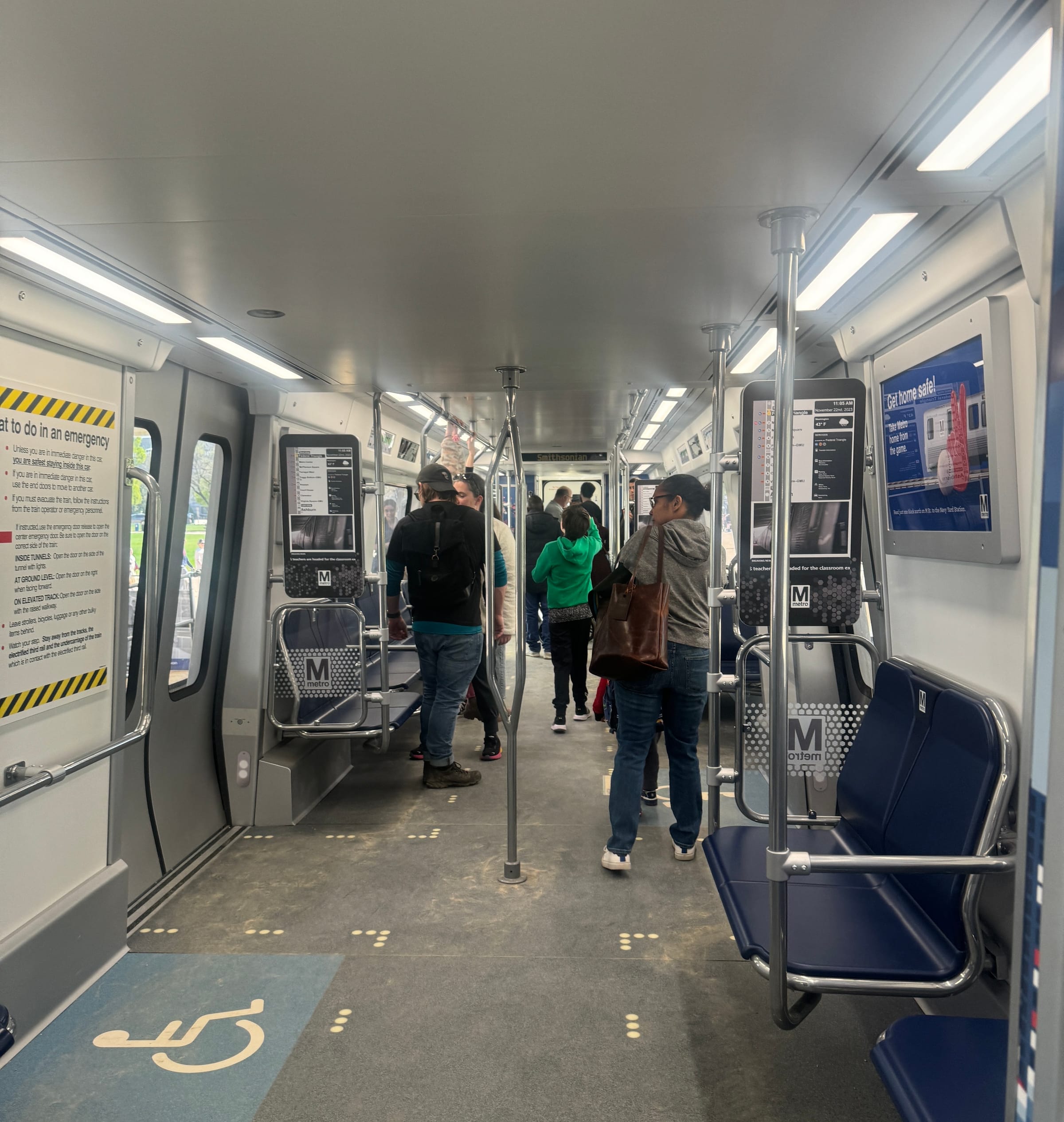 Things that drew a bigger crowd to the National Mall than Trump's parade